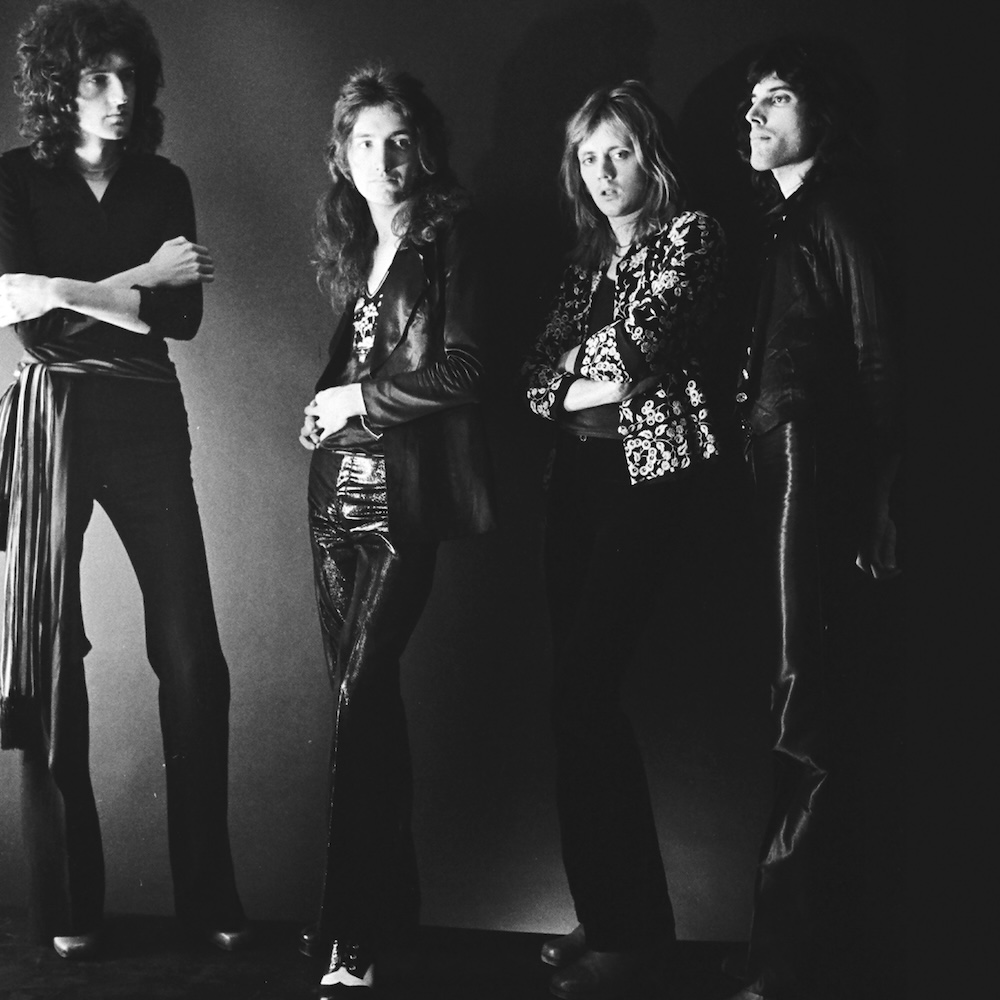 QueenOnline.com - The Official Queen Website
